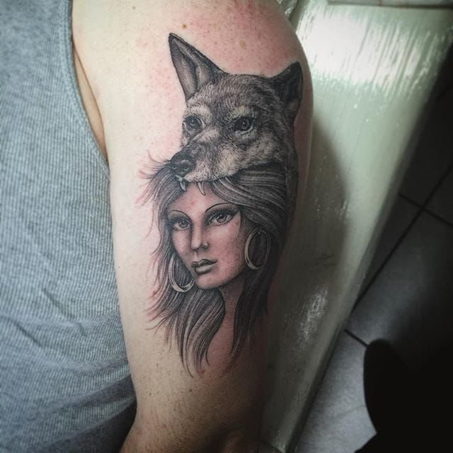 Oliver Macintosh Tattoos