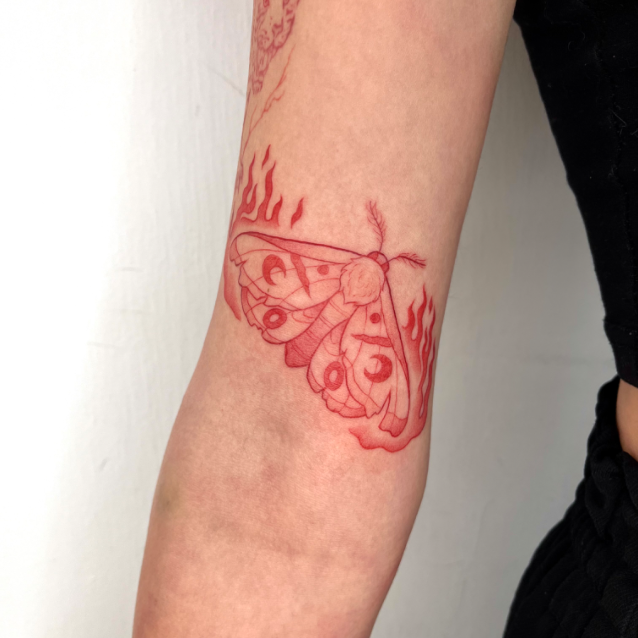 Fiery Moth • Tattoodo