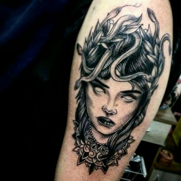 Tattoo uploaded by RH.TATTOO • Tattoodo