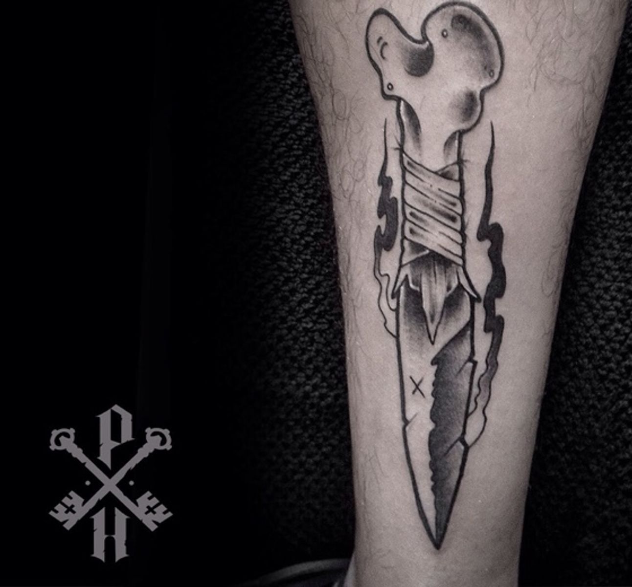 Tattoo uploaded by Phil H. Barcelona • Dagger - blackwork • Tattoodo