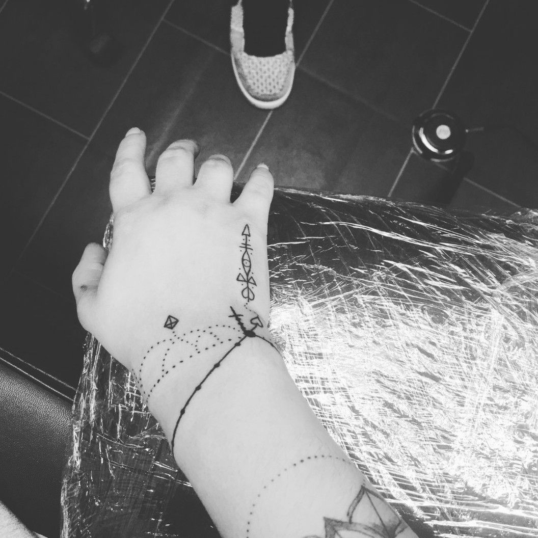 Tattoo uploaded by Elvira Medrano • Tattoodo