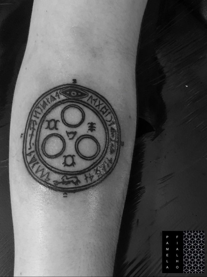 Tattoo uploaded by Pamela Fialho • Tattoodo