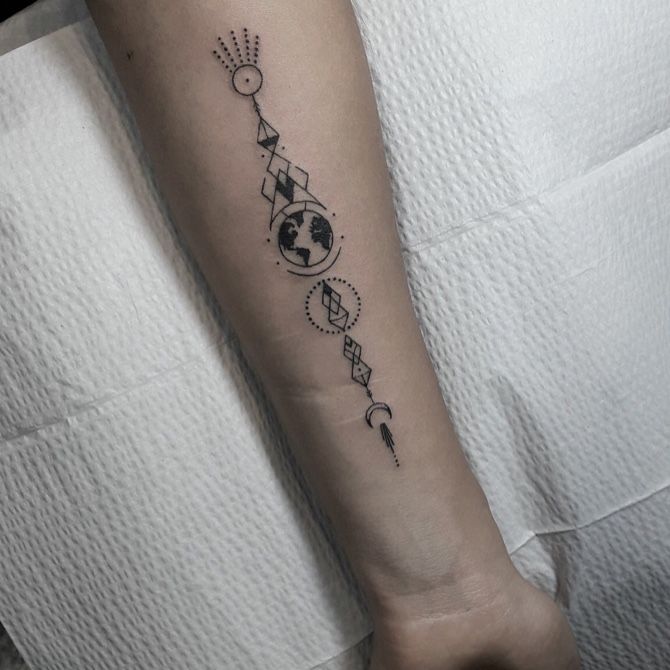 Tattoo uploaded by The Underline Custom Tattoo • Tattoodo