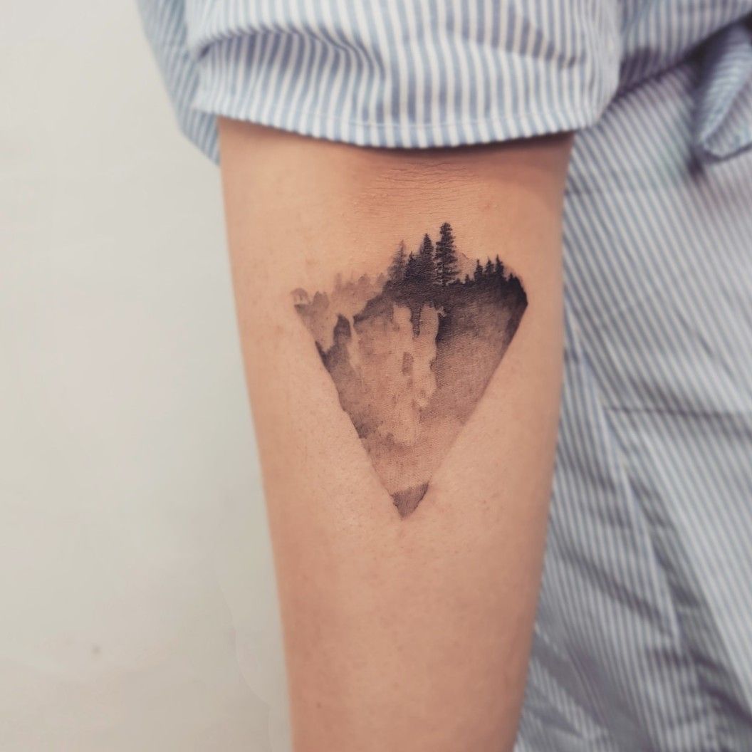 Tattoo uploaded by Grey Un • Tattoodo