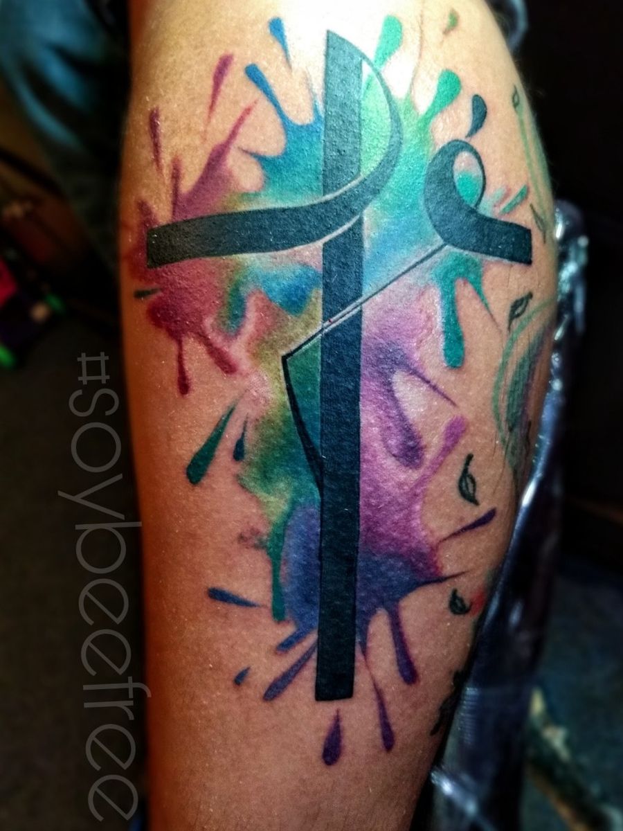 Tattoo uploaded by BeE Free Tattoo • Explosión de colores! • Tattoodo