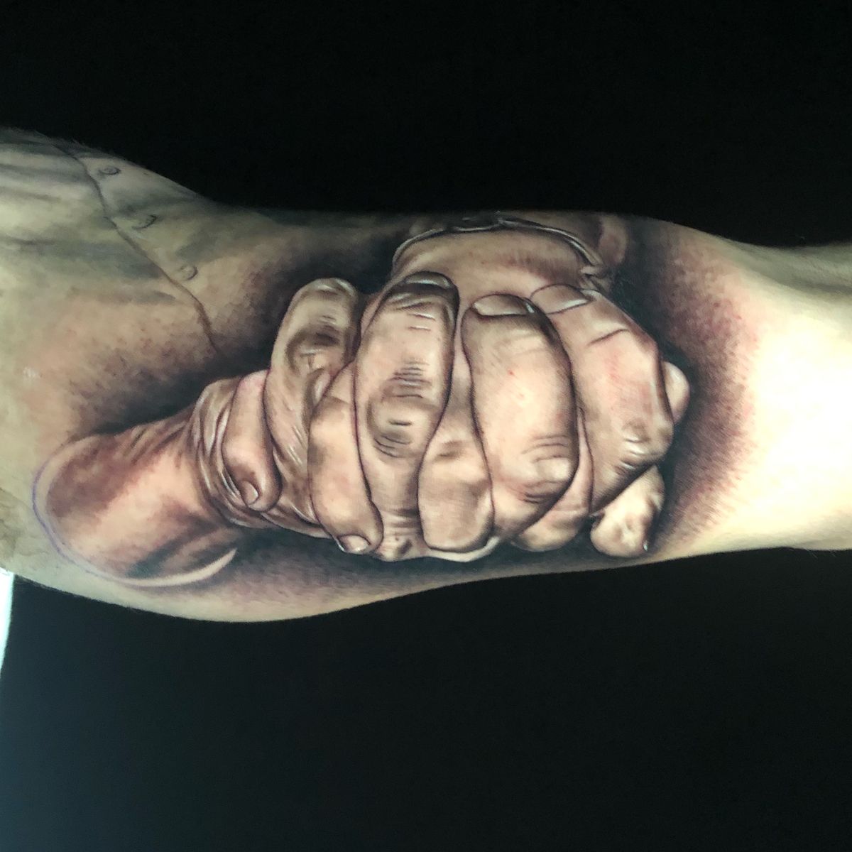 Tattoo uploaded by Rodri Feria • Manos • Tattoodo