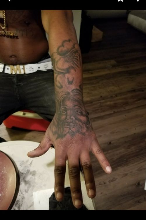 Tattoo uploaded by Victor Richetti aka Yoshiiando • Tattoodo