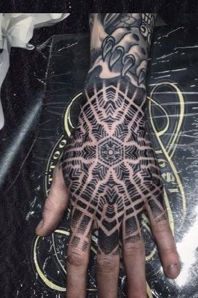 Tattoo uploaded by Born 1891 • Tattoodo