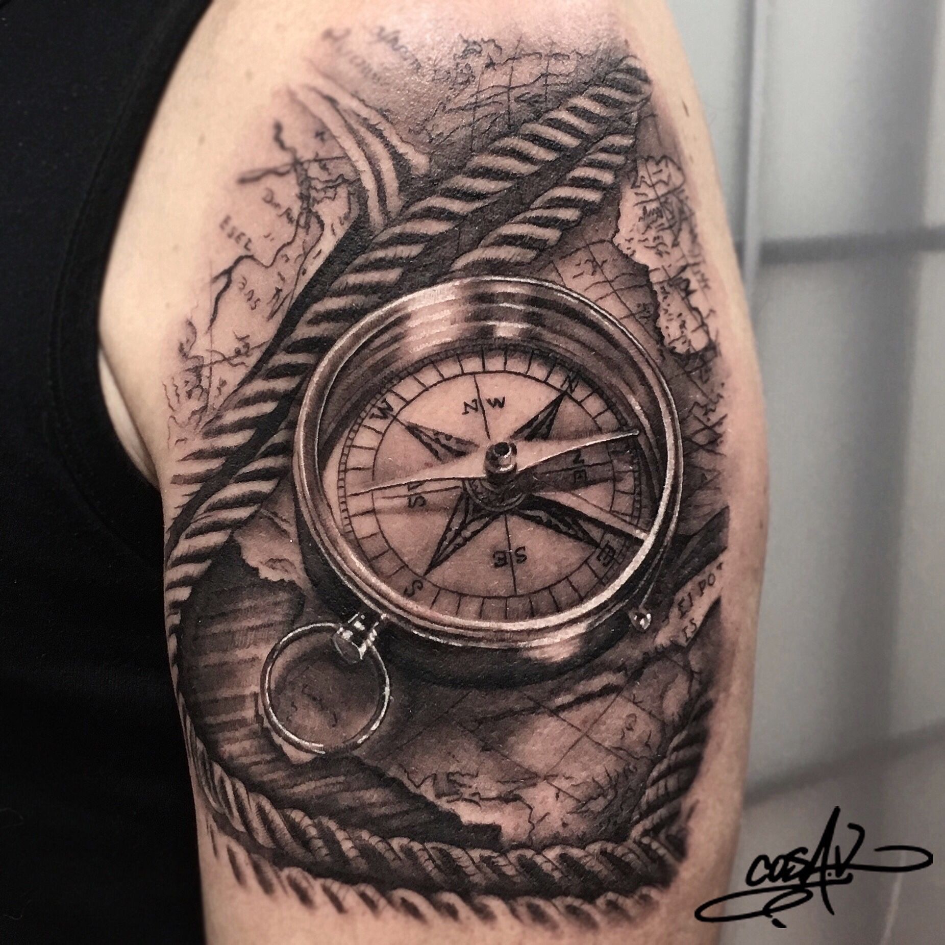 Tattoo uploaded by Fran Castro "Cosa.v" • Tattoodo