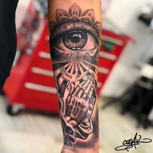 Tattoo uploaded by Fran Castro "Cosa.v" • Tattoodo