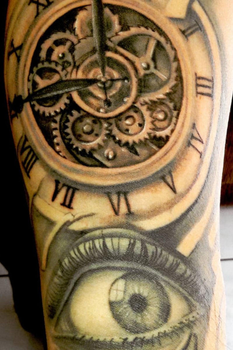 Tattoo uploaded by Vinnie Caldas • Black and grey clock and eye • Tattoodo