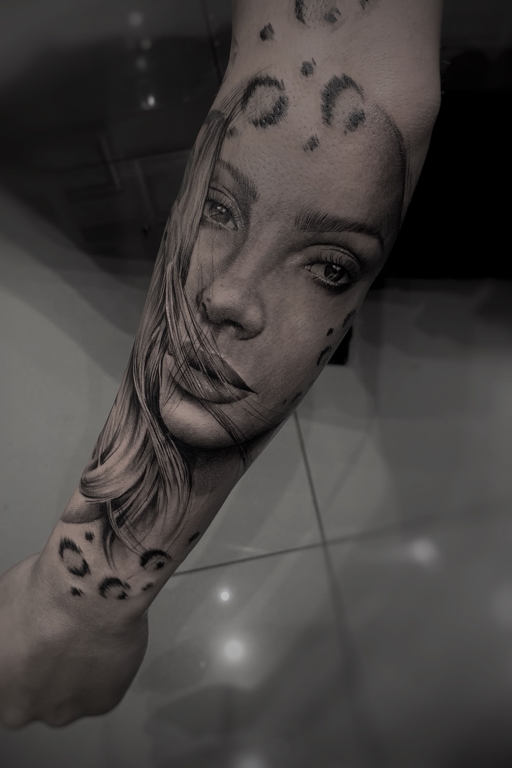 Tattoo uploaded by Ronnie Cyndi • Tattoodo