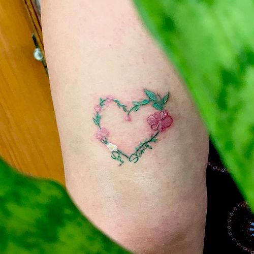 Tattoo uploaded by Clarissa Silva • Tattoodo