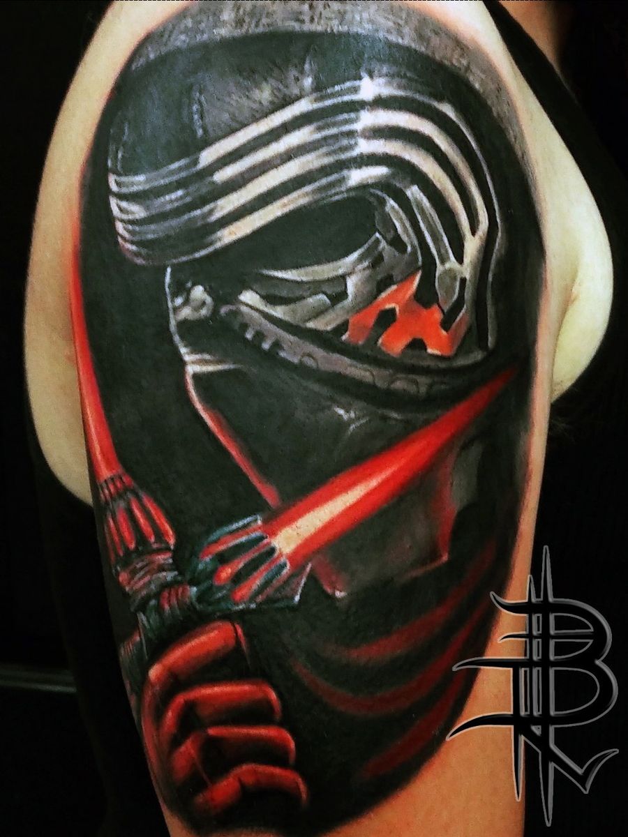 Tattoo uploaded by Roman Buzovin • Kylo ren star wars • Tattoodo