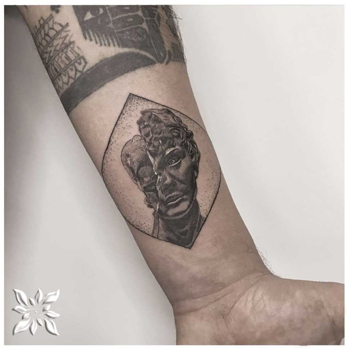 Tattoo uploaded by Lea Feitrouni • Split head - Taiji Taomote # ...