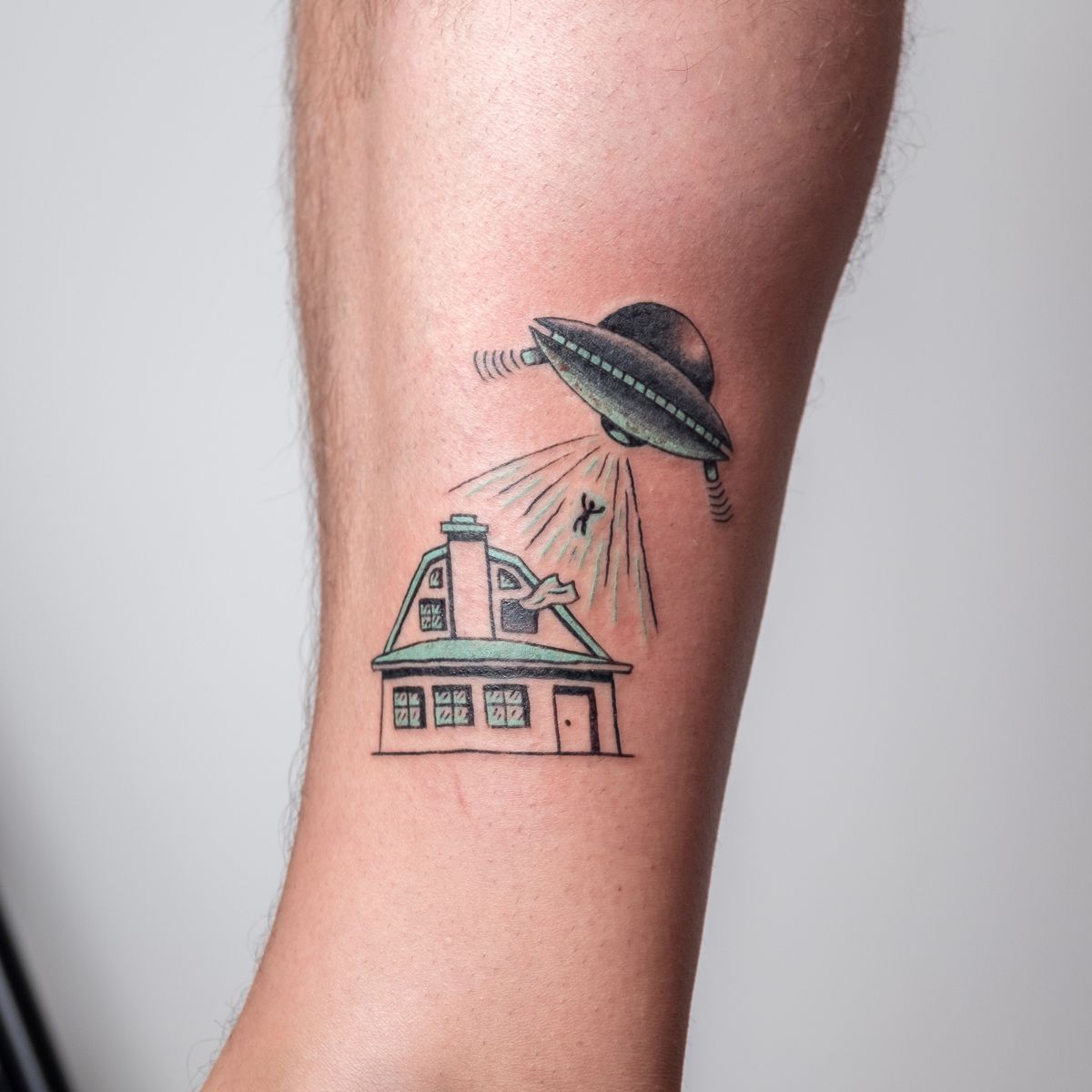 Tattoo uploaded by Stephen • Abduction #alien #ufo #ufotattoo • Tattoodo