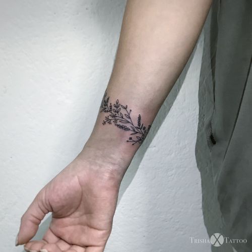 Tattoo uploaded by Trisha x Tattoo • Tattoodo
