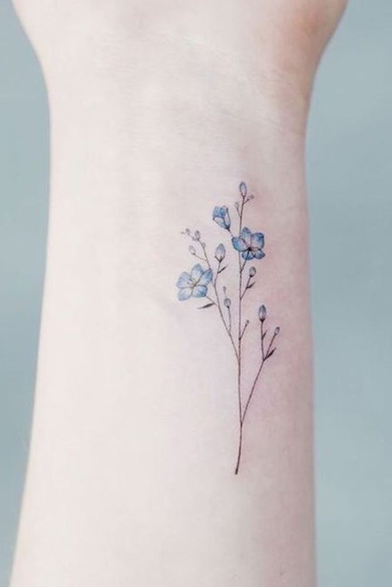 Tattoo uploaded by Courtney Zajac • Minimal fine line floral • Tattoodo