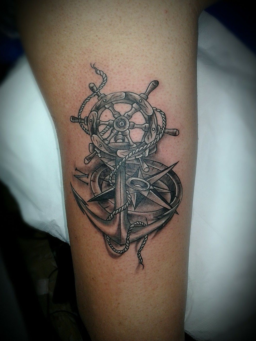 Tattoo uploaded by Isaac Lazo • Tattoodo