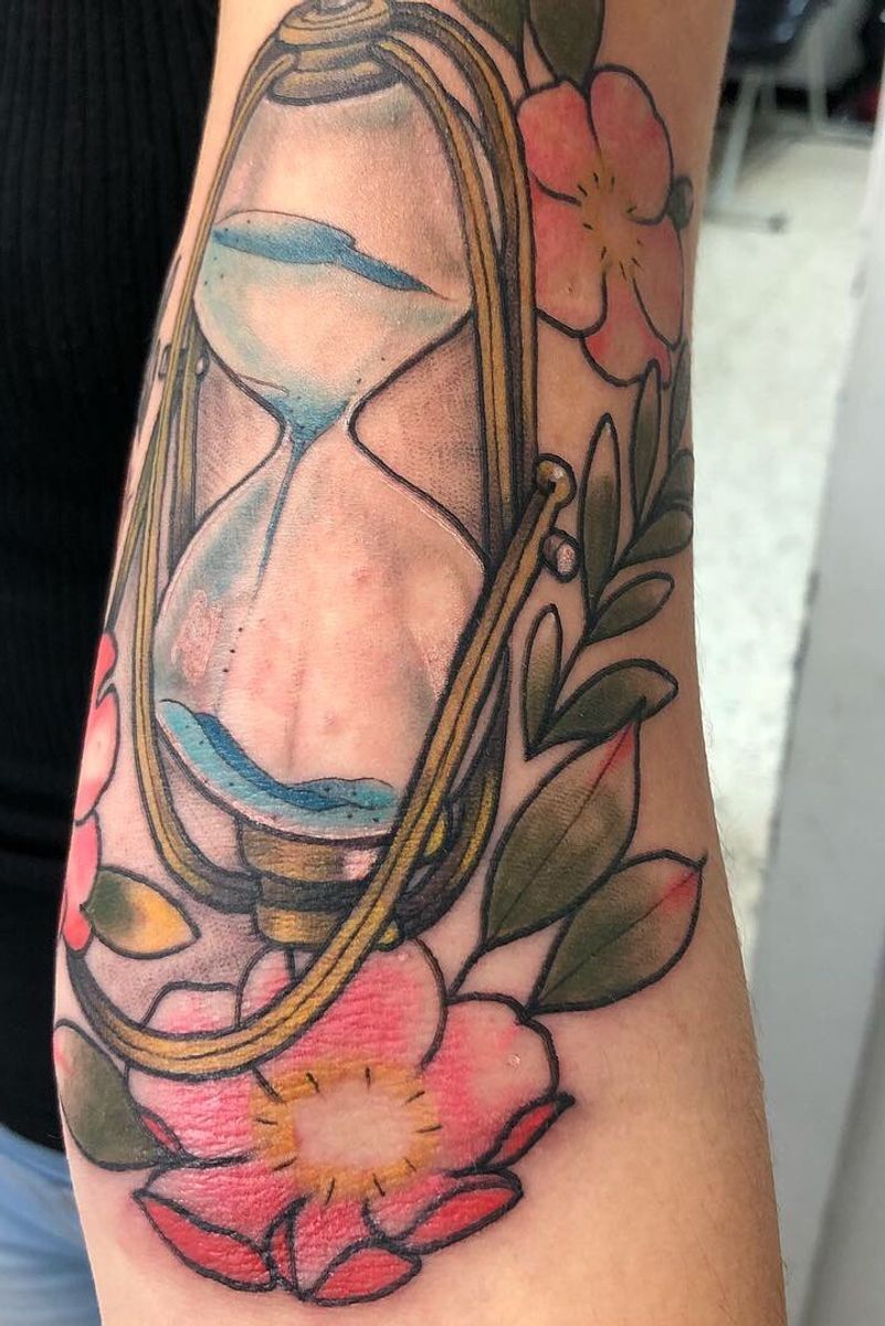 Tattoo uploaded by SolosTattoo • Sand Clock/ Neo Trad Idea • Tattoodo