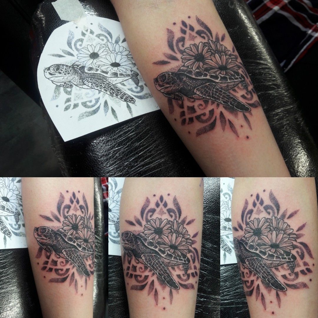 Tattoo uploaded by Lucia • Tattoodo