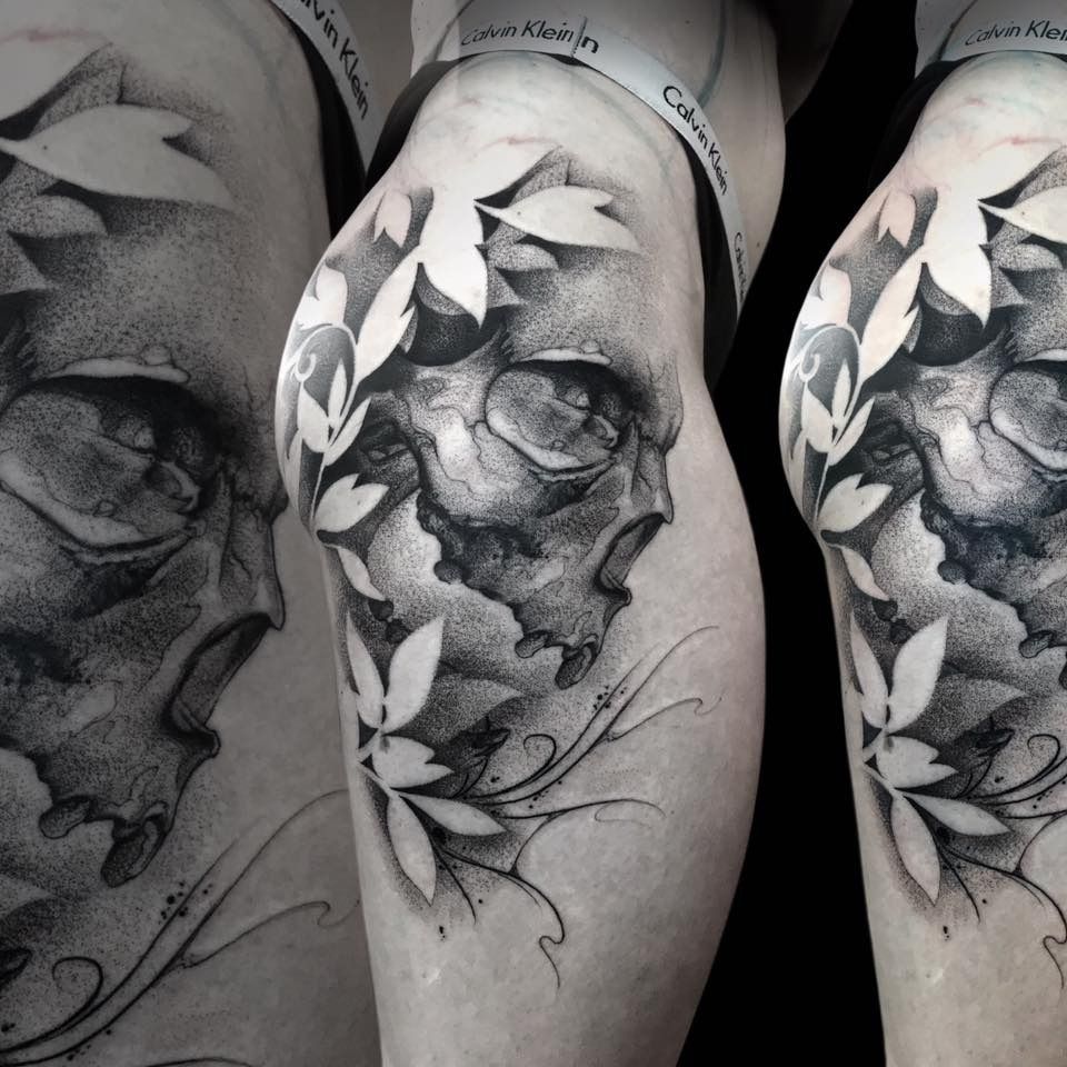 Tattoo uploaded by Yorick Tattoo • Tattoodo