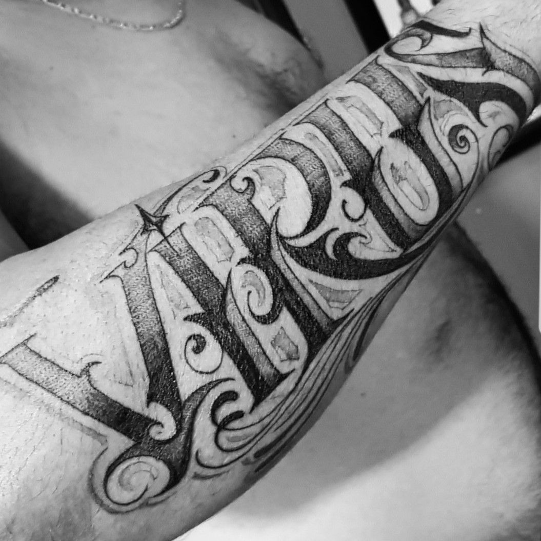 Est 1992 Tattoo Fonts