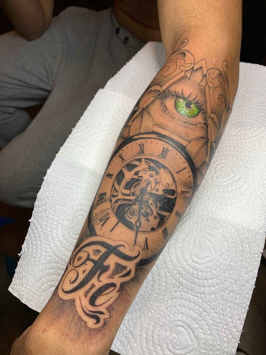Tattoo uploaded by Divo Damato • Tattoodo