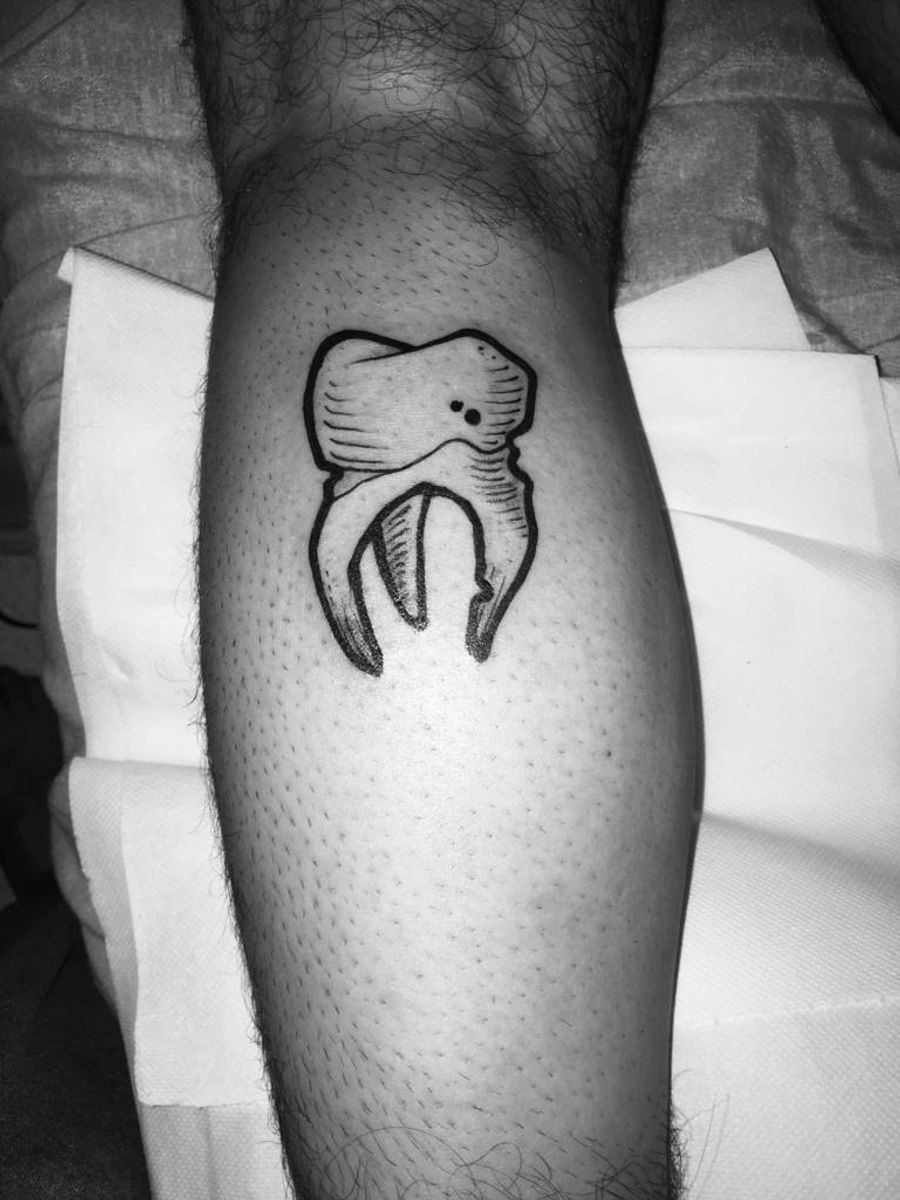 Tattoo uploaded by Nonhostatoio.exe • Tooth • Tattoodo
