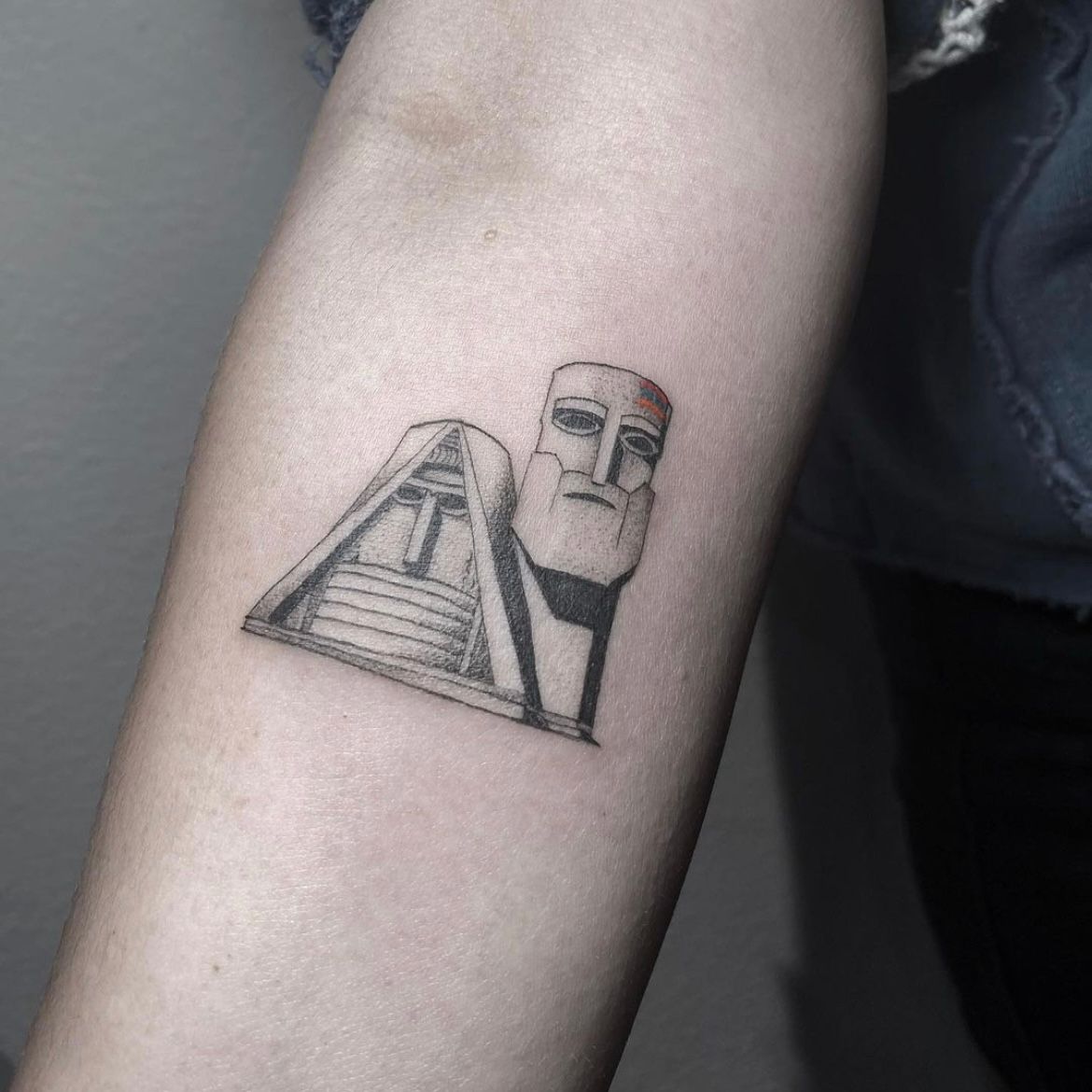 Tattoo uploaded by @wolfandinklosangeles • Tattoodo