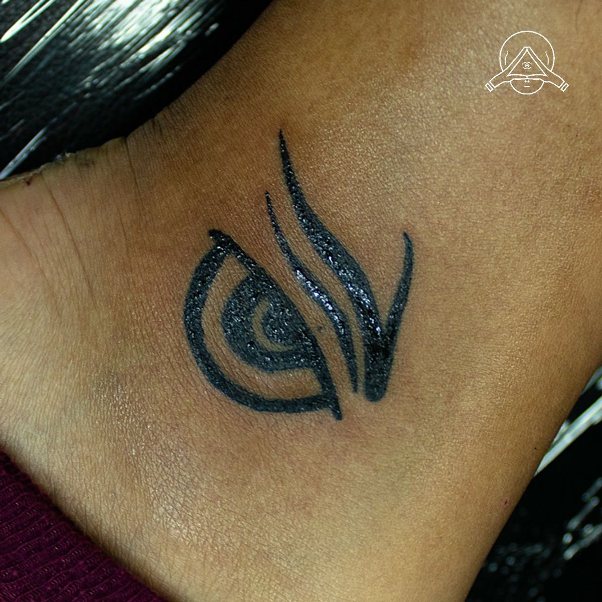 Tattoo uploaded by GRMN • VFD EYE. . El símbolo contiene el acrónimo ...