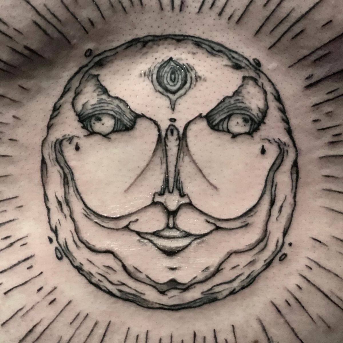 Tattoo uploaded by MAZEYE • 🌞 Stoned Sun Tattoo 🌞 • Tattoodo