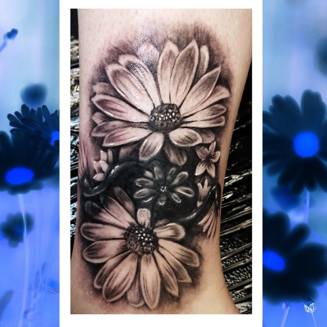 Tattoo uploaded by Deebz • Tattoodo