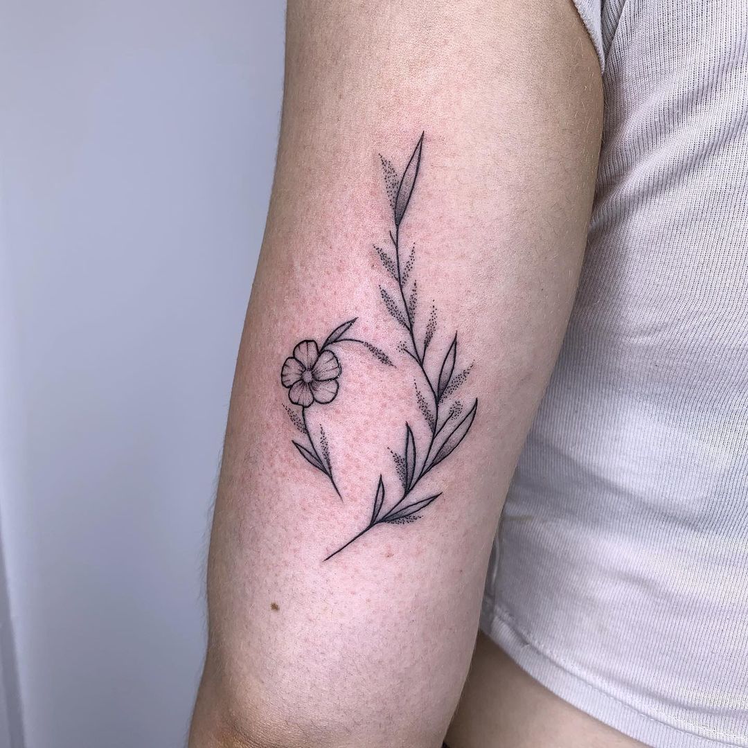 Dotwork Flower and Leaf by Chris Harvey • Tattoodo