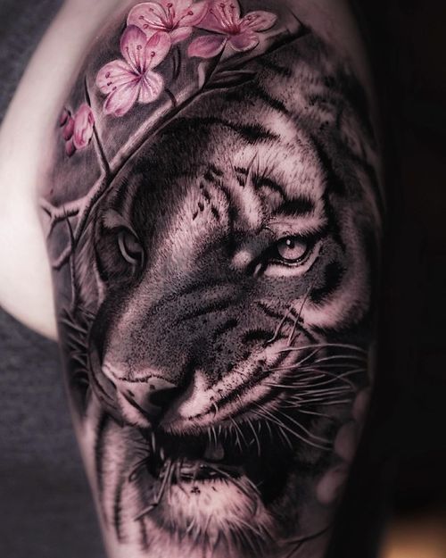 Tattoo uploaded by Daniel Luzardo • Tattoodo