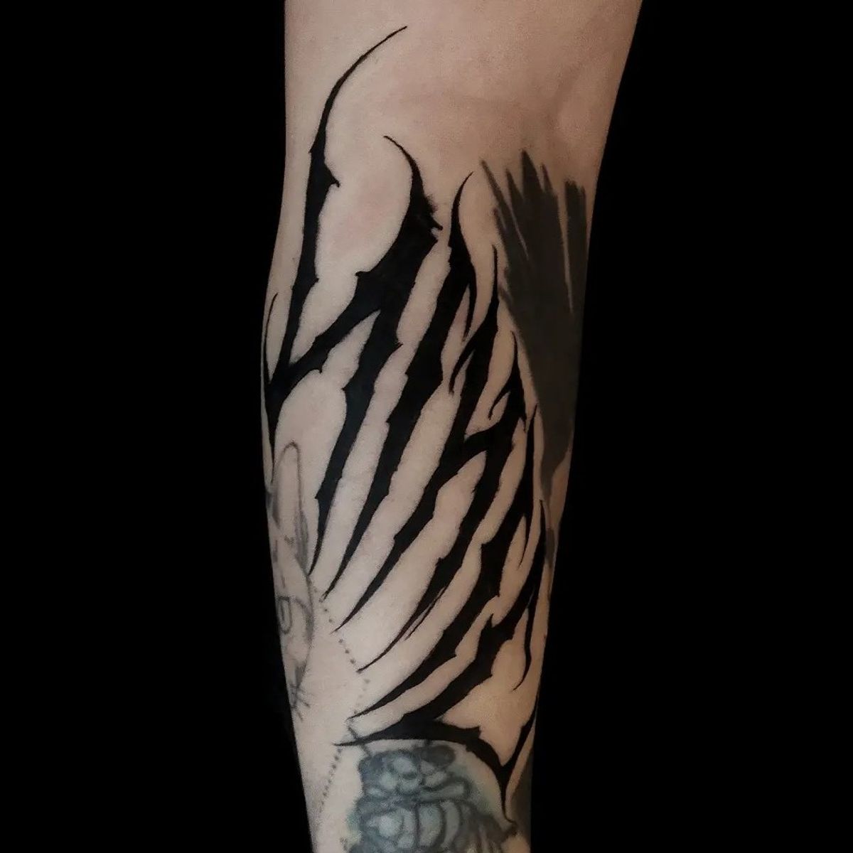 Tattoo uploaded by LeoBlack • "Nihil" Dark Lettering para May? • Tattoodo