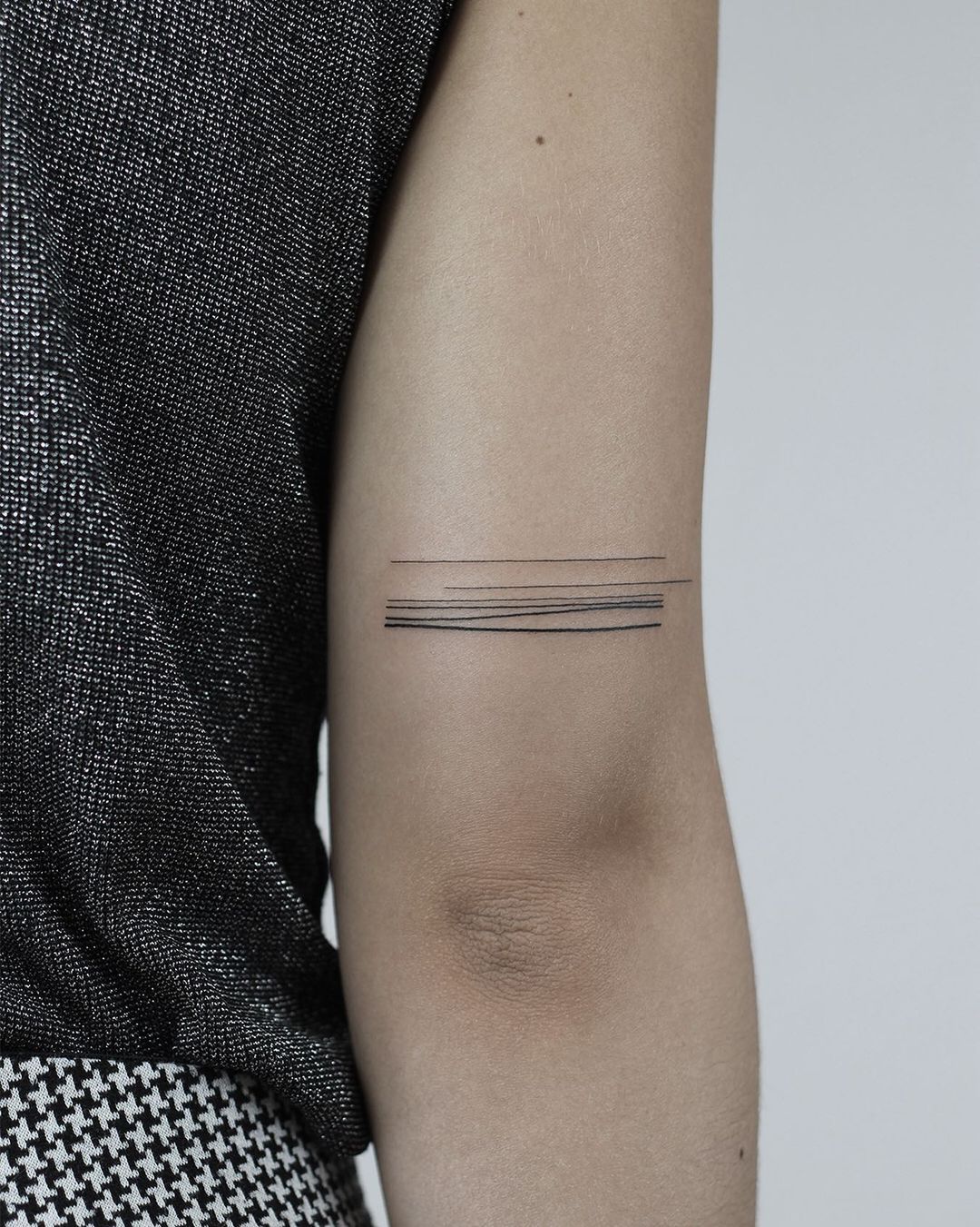Fine Line Geometric Pattern Tattoo • Tattoodo