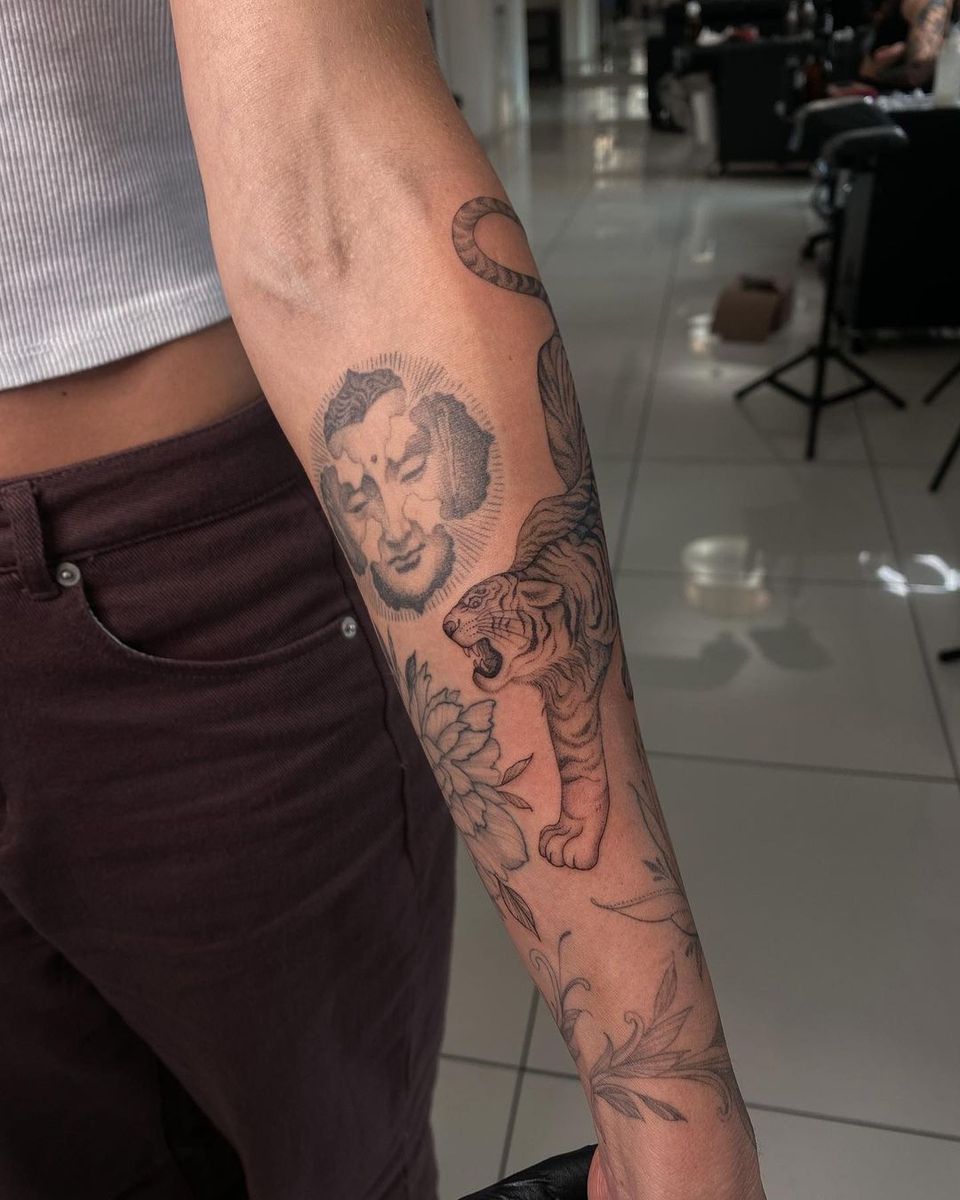 Tattoo uploaded by Sasha Masiuk • Tattoodo