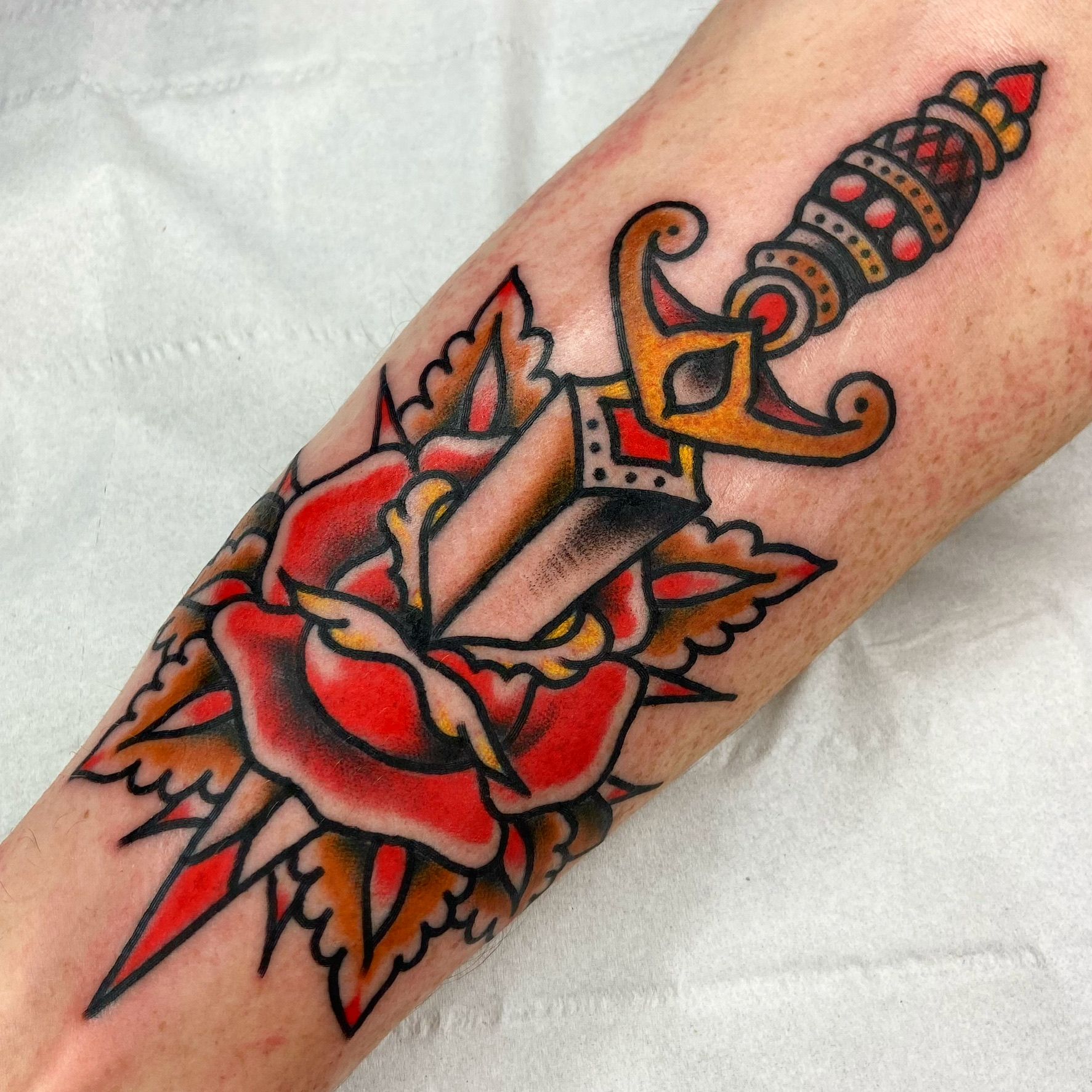Traditional Flower & Dagger by Lanzafame • Tattoodo