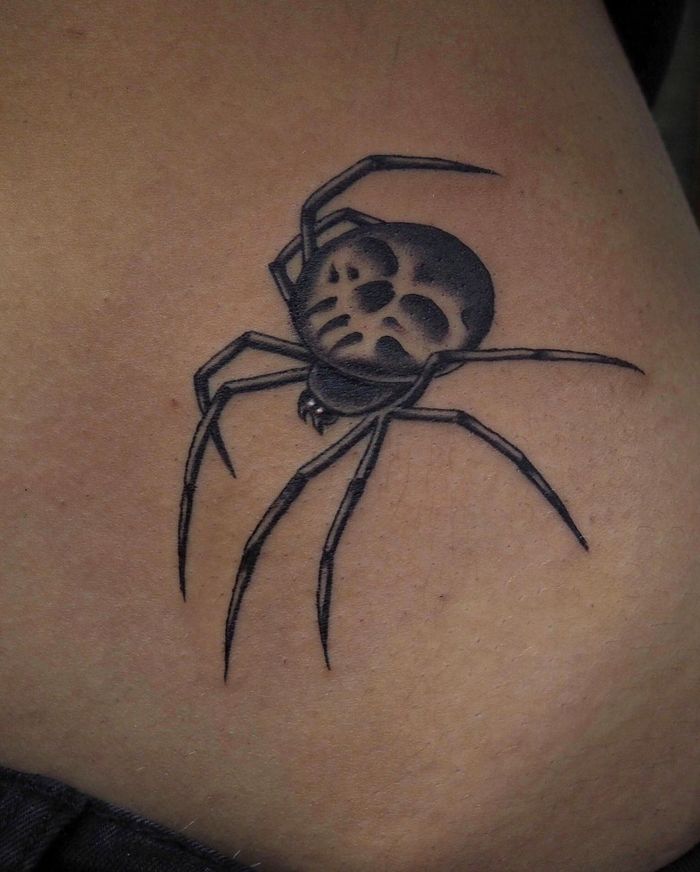 Neo-Traditional Spider Tattoo by Alex Travers • Tattoodo