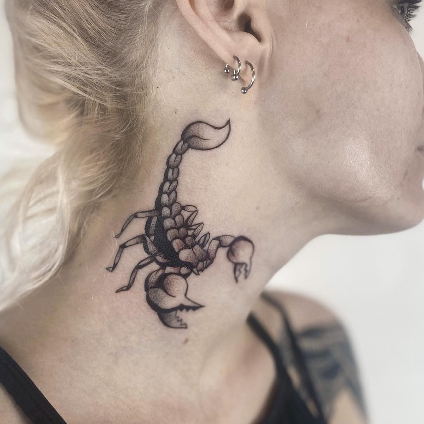 Traditional Scorpion Neck Tattoo • Tattoodo