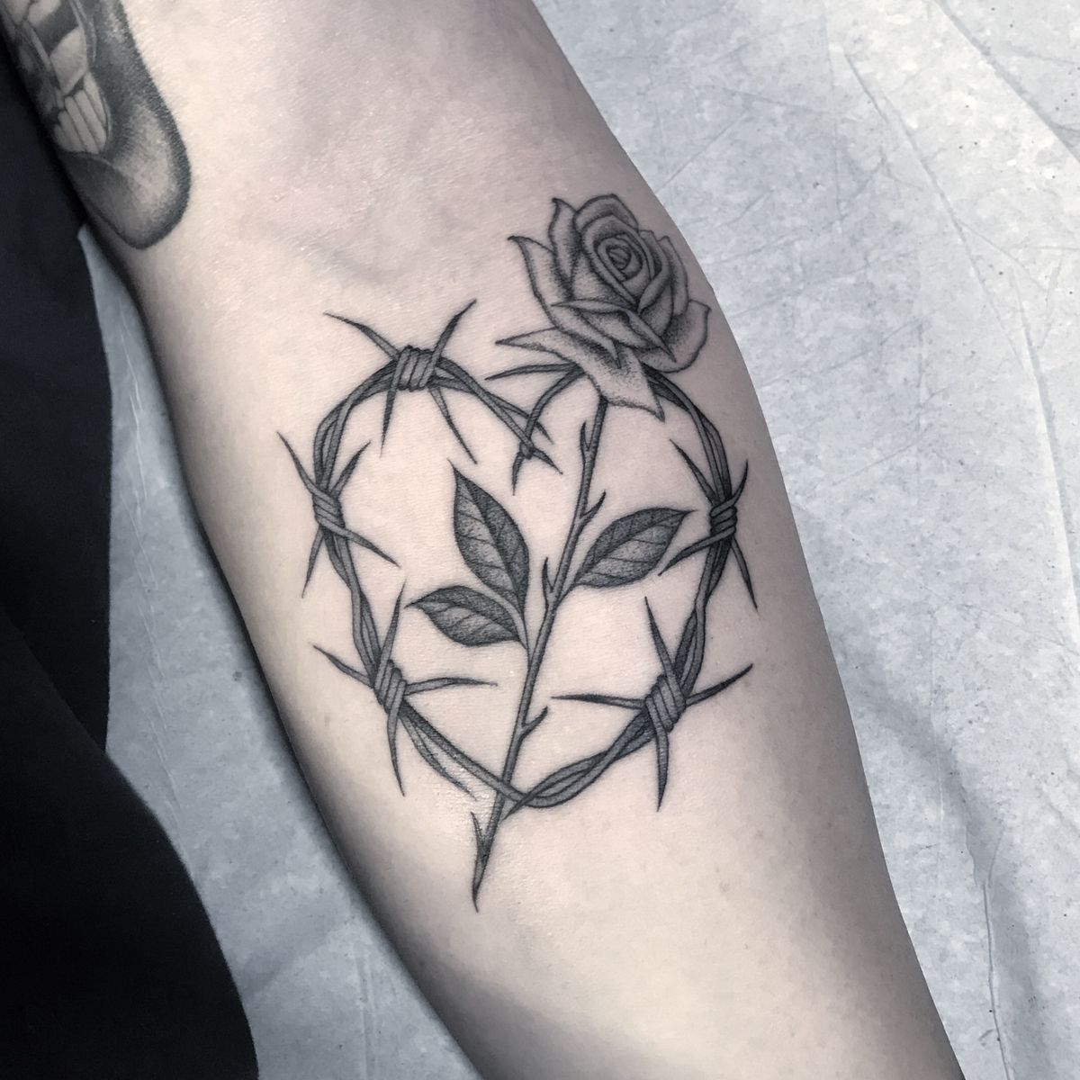 Tattoo Uploaded By Luke Smith Fineline Rose And Barb Wire Heart