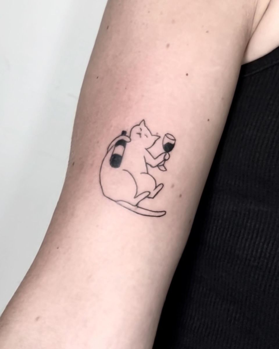 Tattoo uploaded by @vampyrotattoo • Tulum Tattoo | Fine Line Cat • Tattoodo