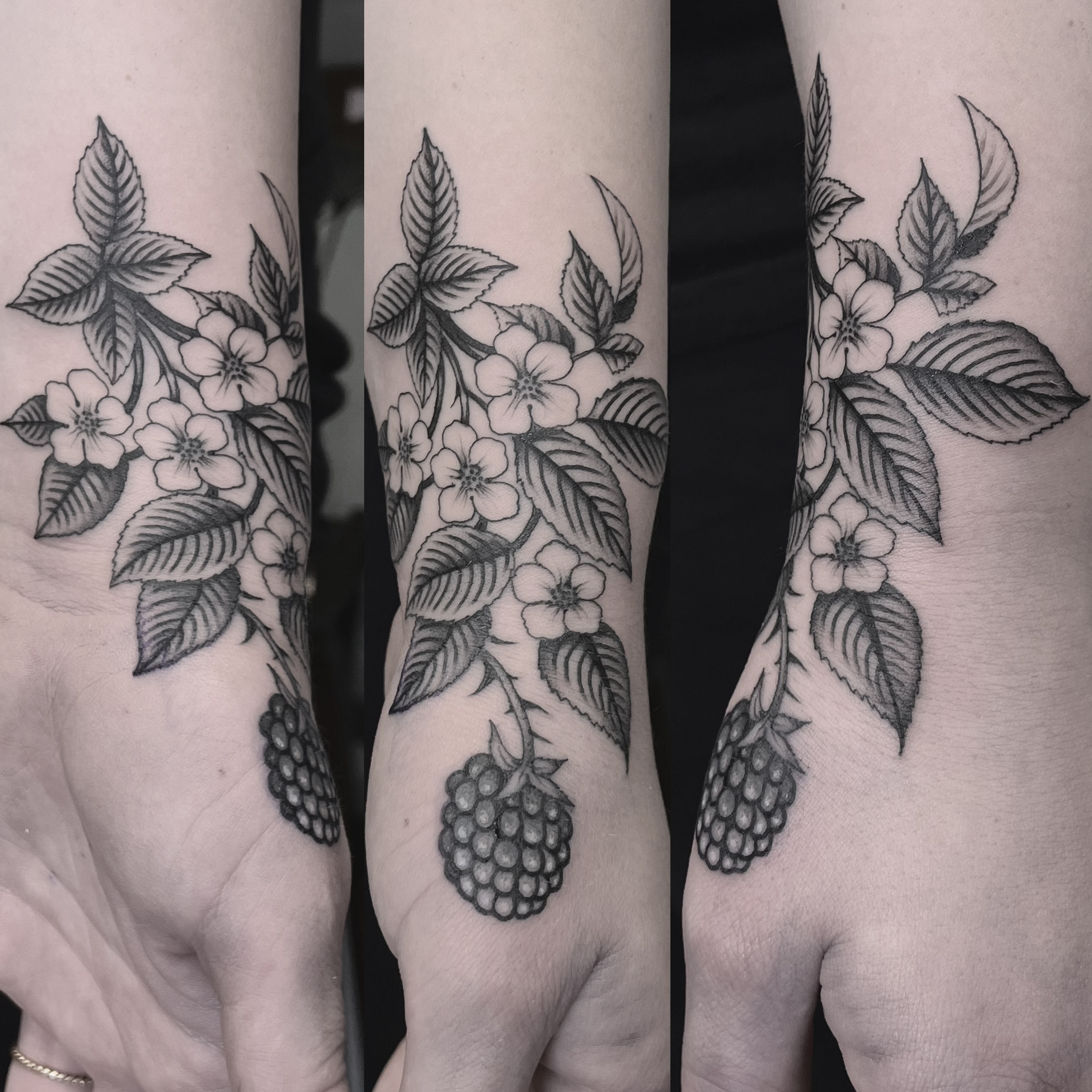 Tattoo uploaded by Alice Totemica • Tattoodo