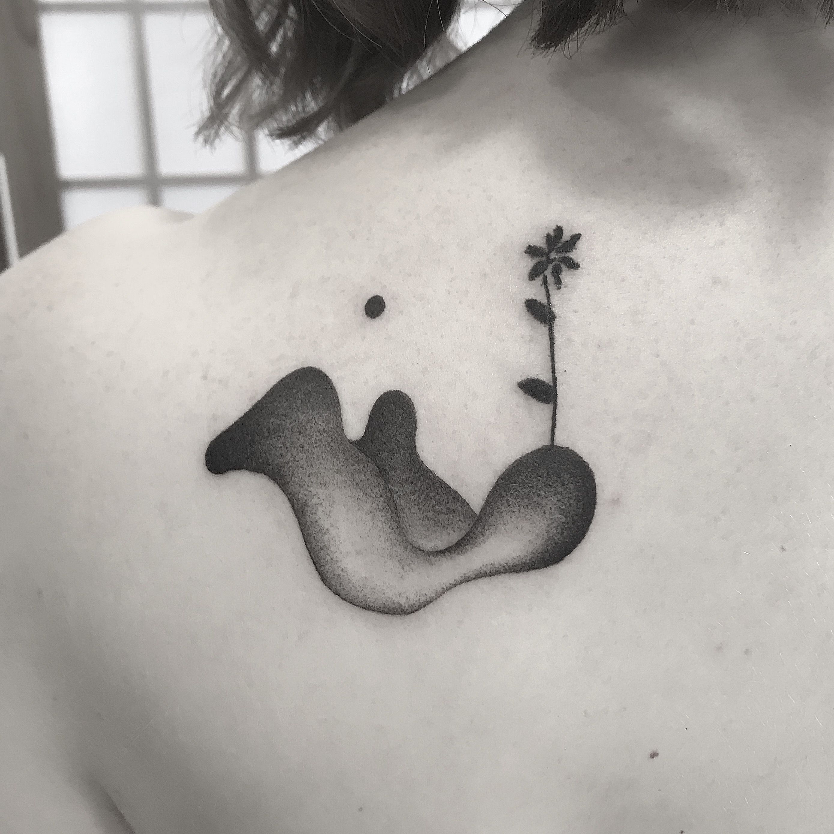 Abstract Dotwork Flower by Oliver Whiting • Tattoodo