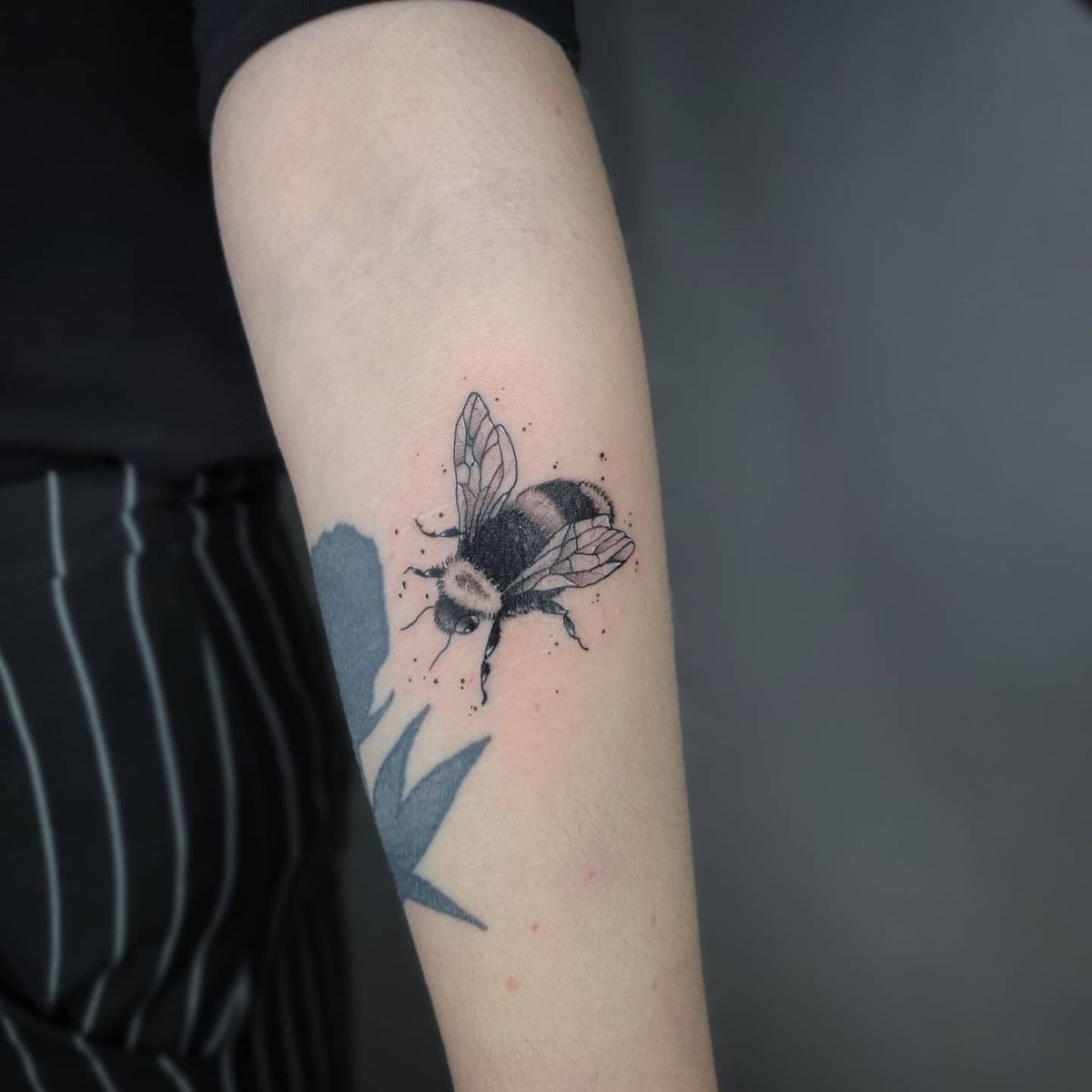 Tattoo uploaded by Jjay • Fine line bumblebee • Tattoodo