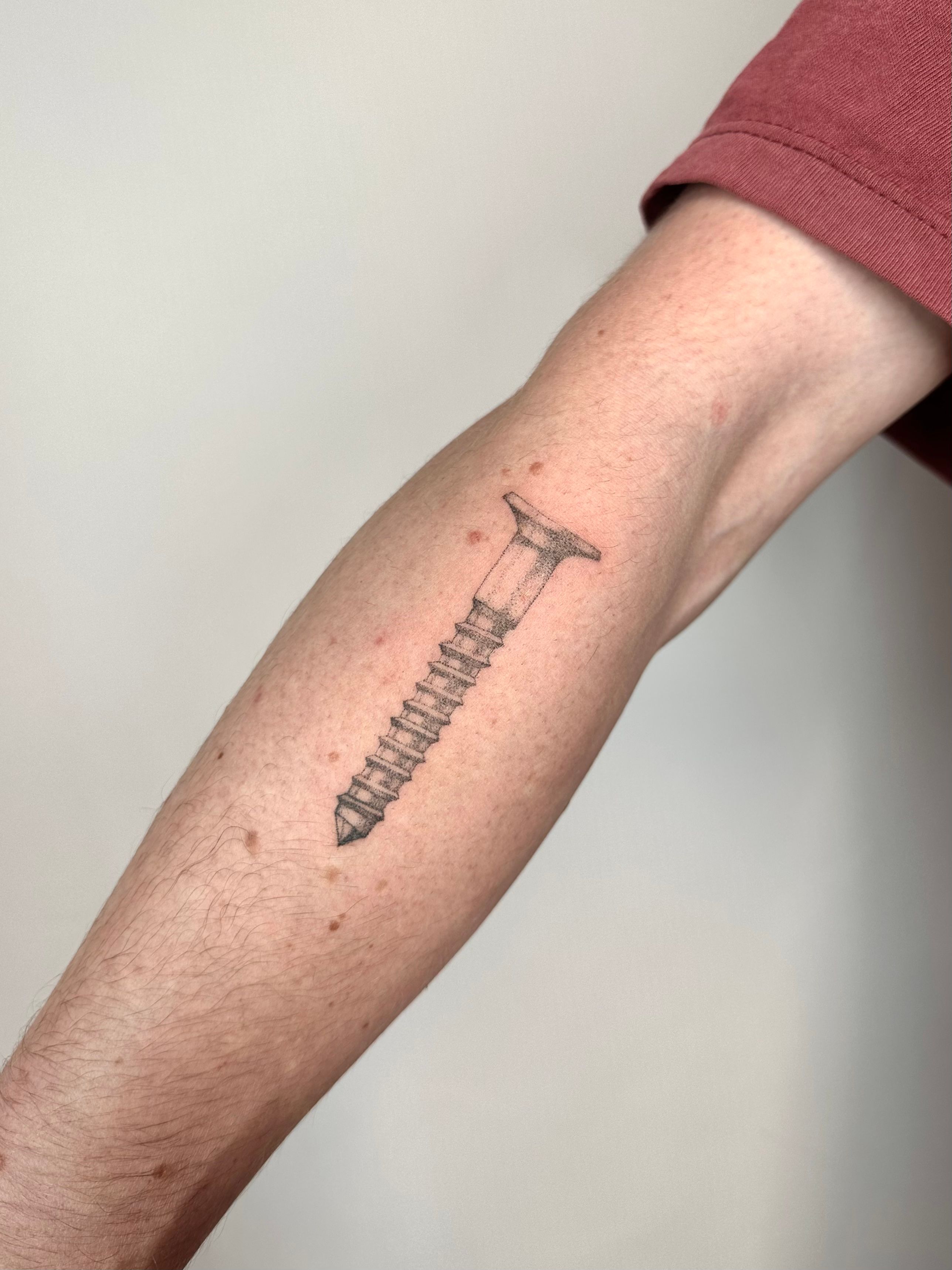 Reverse shading tattoo lettering - Bronctattooaus.com