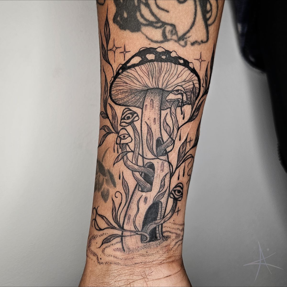 Tattoo uploaded by AmaaNitaa • Mushroom dimensions • Tattoodo