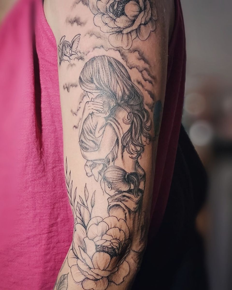 Tattoo uploaded by Larisa Andreea Boboc • Mother and daughter tattoo ...