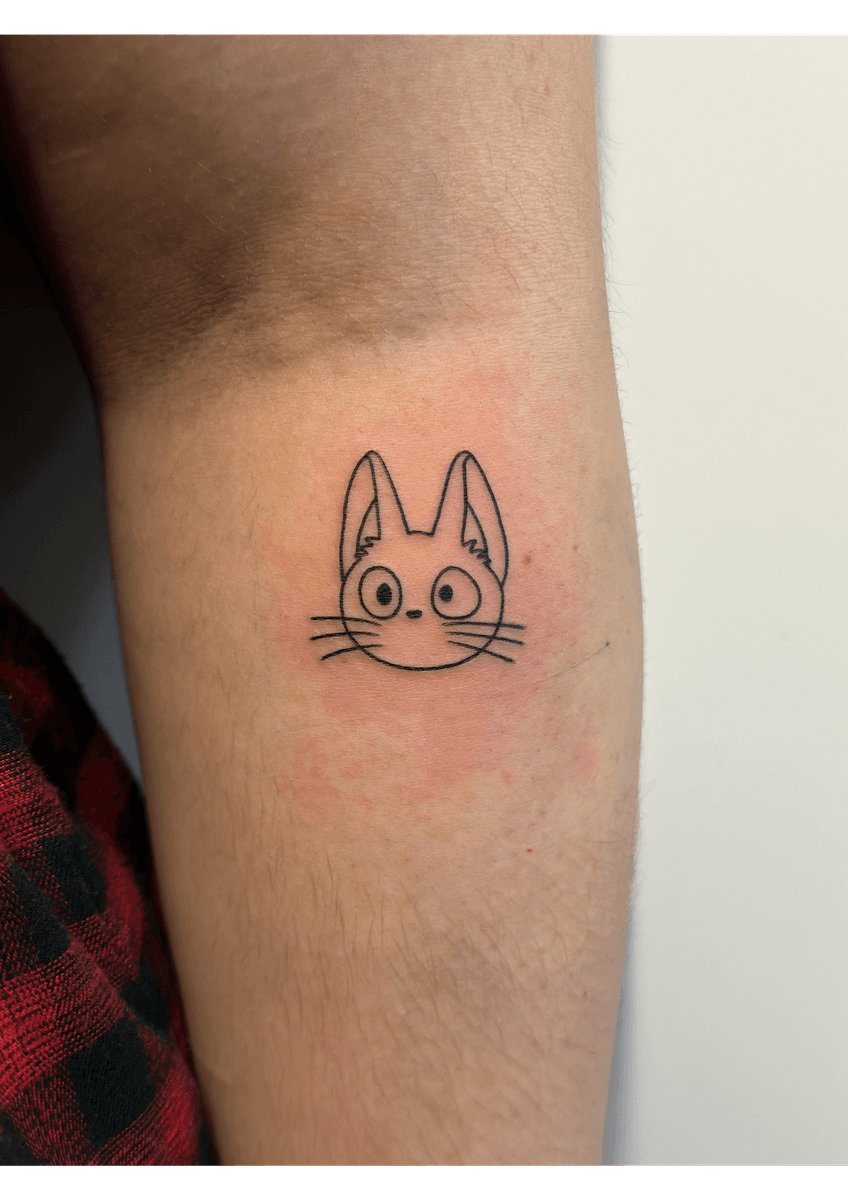 Tattoo uploaded by Hikikobori • Fine line cat • Tattoodo
